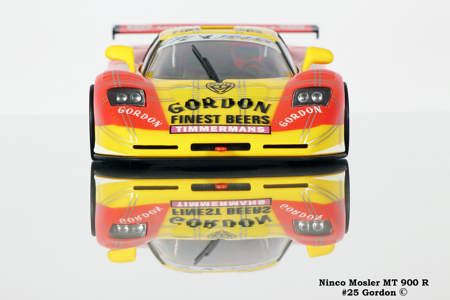 Slotcars 1:32 Slotracing Carrera Racecourse / Slot Cars - Ninco