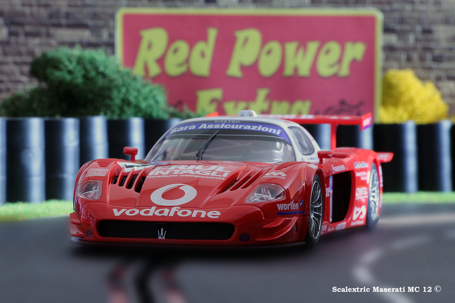 Slotcars 1:32 Slotracing Carrera Racecourse / Slot Cars - Scalextric